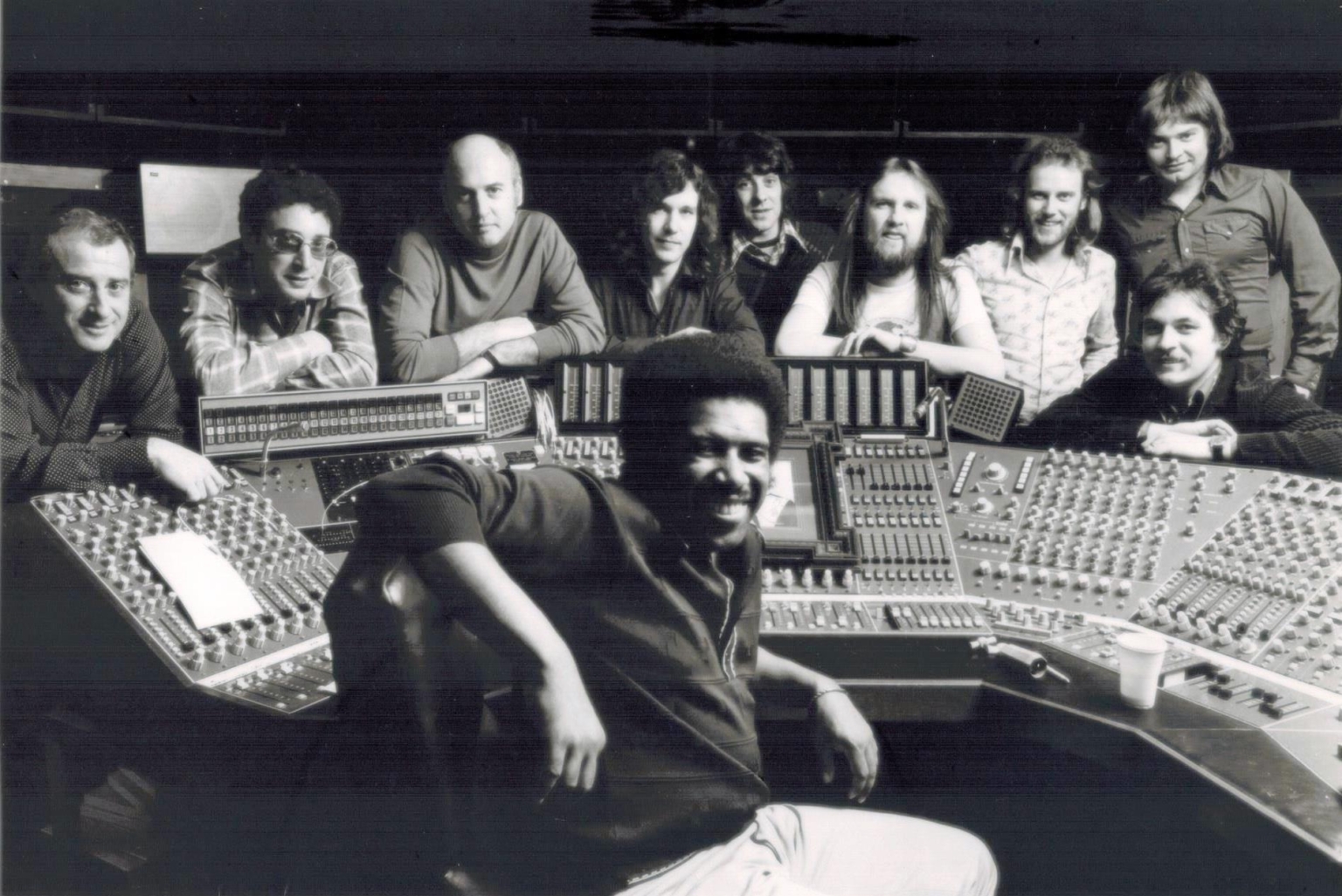 NEWS: A Singsong Music welcome to former Procol Harum guitarist Mick ...